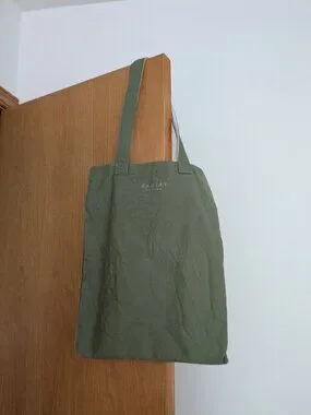 RADLEY LONDON | Bags | Radley London Scottie Dog Train Ticket Tote No ...